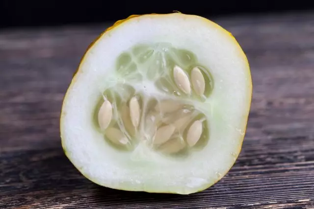 How to collect cucumber seeds