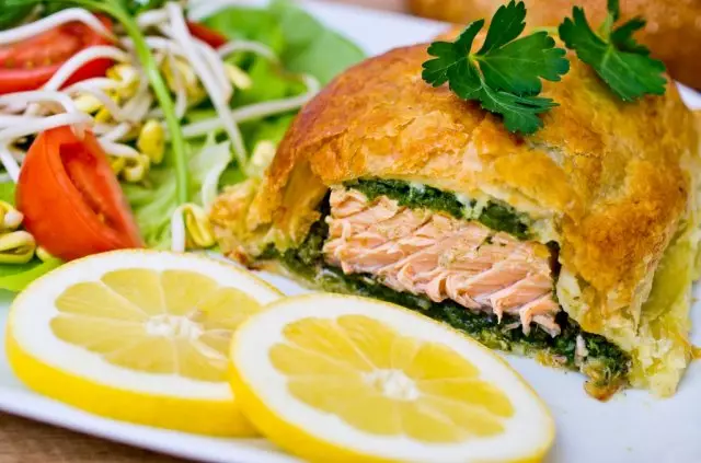 Salmon pjekur në recetë testimi