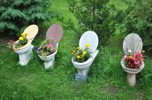 Toilette Schësselcher