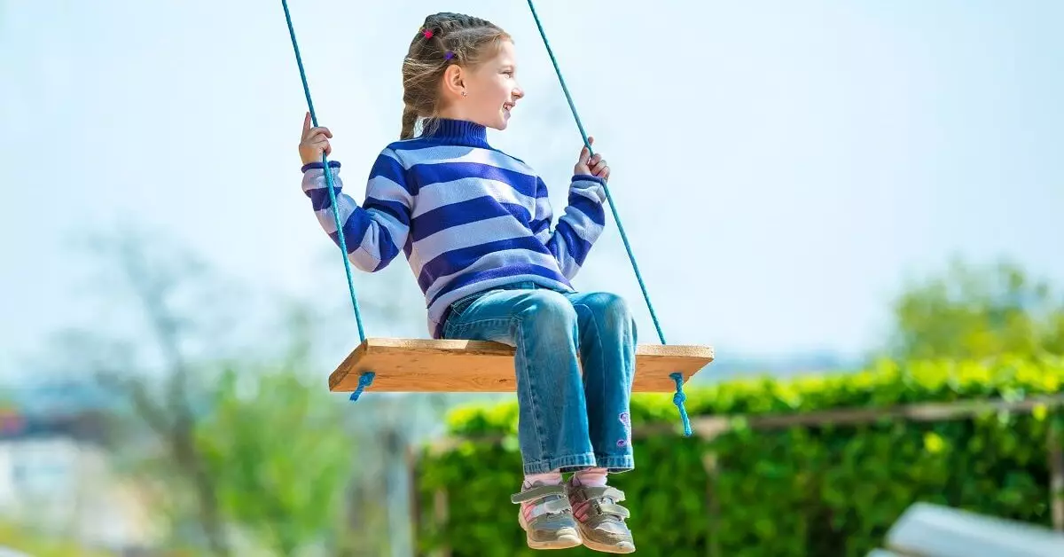 Wir bauen Kinderschwingen schnell und zuverlässig: Ideen, Fotos, Anweisungen