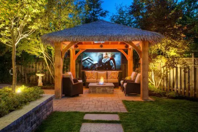 Beautiful and simple garden gazebos 1415_15