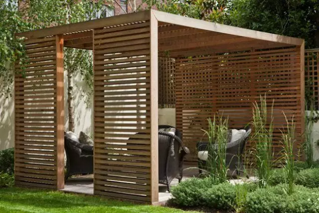 Beautiful and simple garden gazebos 1415_17