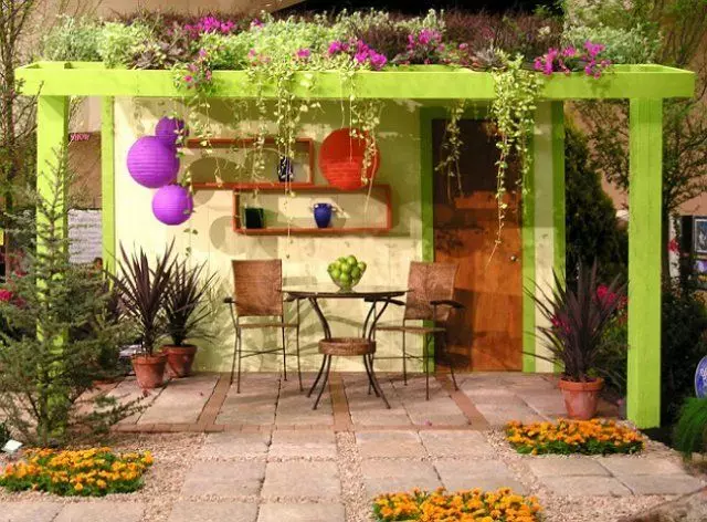 Beautiful and simple garden gazebos 1415_37