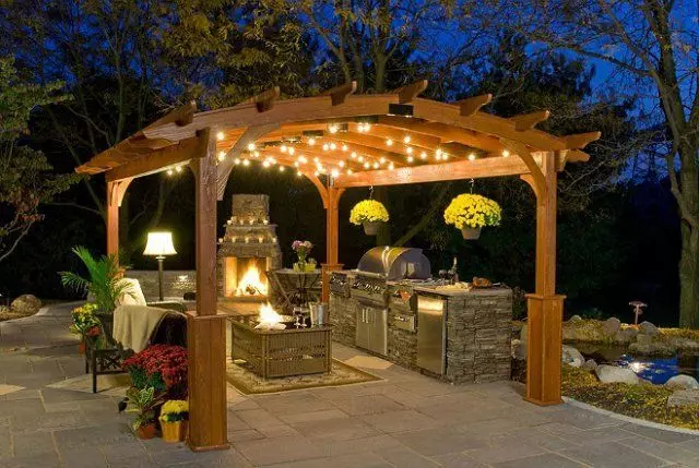 Beautiful and simple garden gazebos 1415_69