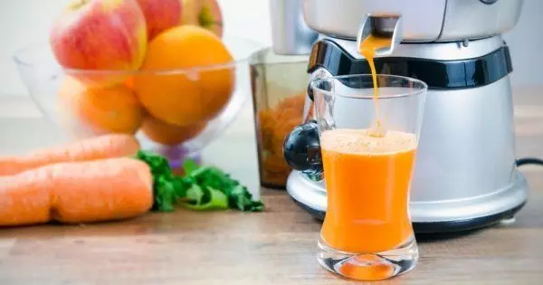 एक पेंच juicer हासिल करने के 5 कारण