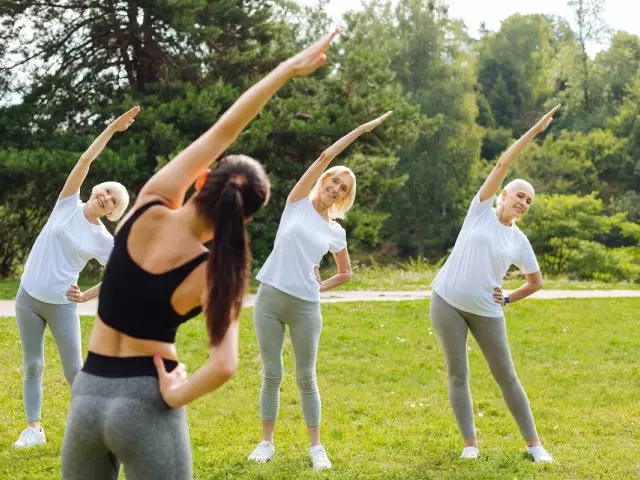 Formation pour les muscles du dos - Exercices simples avec photos et recommandations