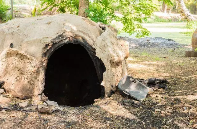 Stone garbage furnace