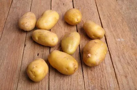 Kāpēc kartupeļu kartupeļu kartupeļi un ko darīt par to? 2902_7
