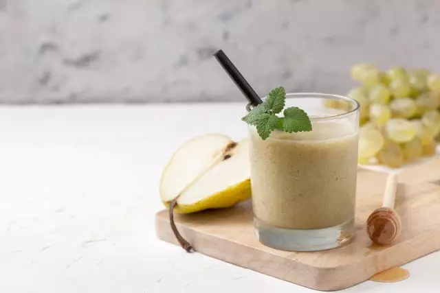 Quince-аас smoothie
