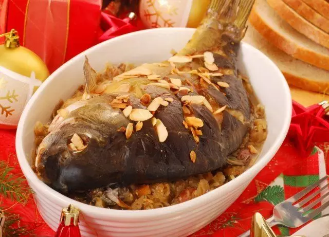 Новогодишња јела из различитих земаља - традиционалне свечане рецепте 3975_11
