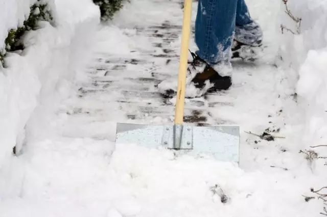 Curățarea zăpezii