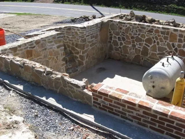 Hooded Stone Brick Foundation - En pålitlig lösning för långsiktiga strukturer