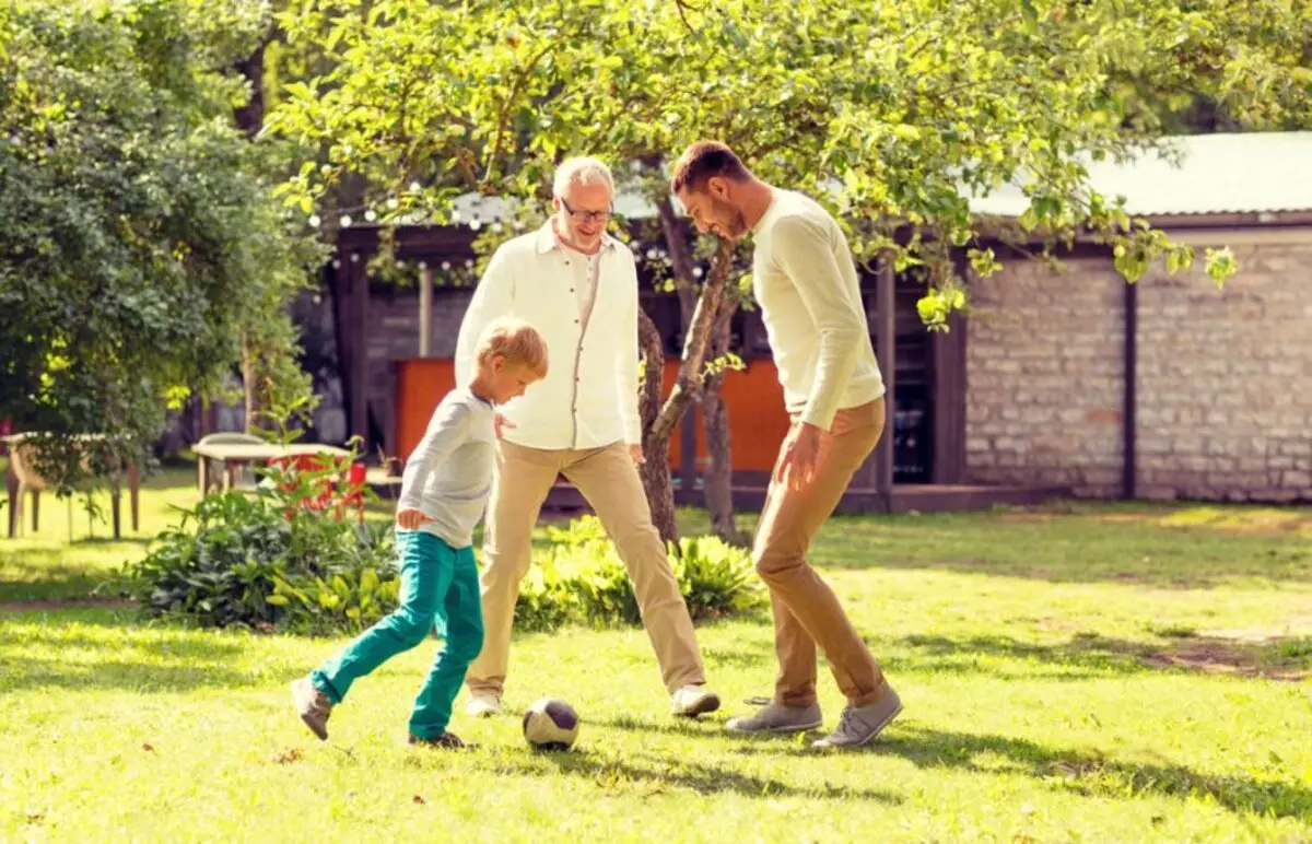 Futbol familiarekin