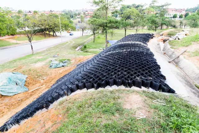 ដាក់ ​​Geogrid 2 ។