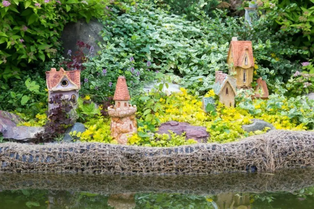 Chiffres de jardin lumineux: transformer un terrain dans un monde fabuleux 5246_60