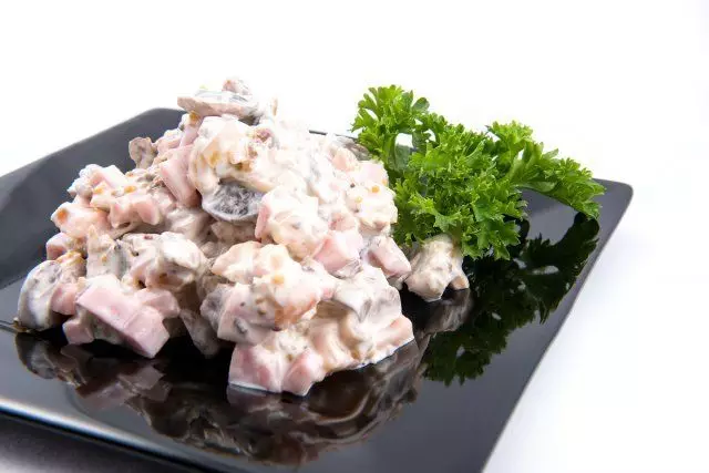 10 köstliche Salatrezepte mit marinierten Pilzen 5392_11