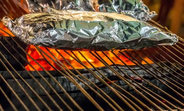 Cuisiner du poisson dans le pays