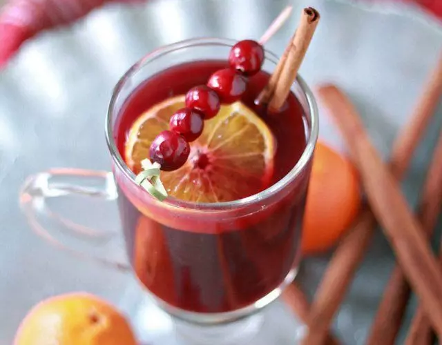 Cara Masak Anggur Mulled - Resep Minuman sing Gampang 5821_7