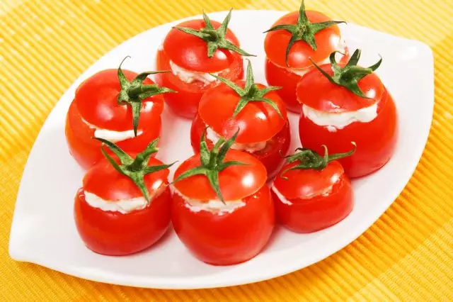 Gefüllte Tomaten