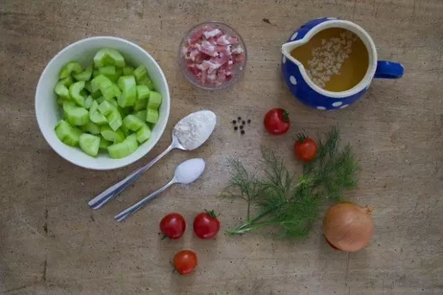 Marinerin, salt og stew gúrkur á fræga þýska uppskriftirnar 6305_7