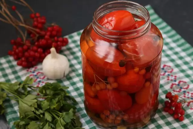 Marinated Tomatoes with Ryabina