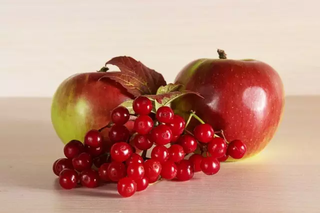 Mermelada de San Valentín y manzanas