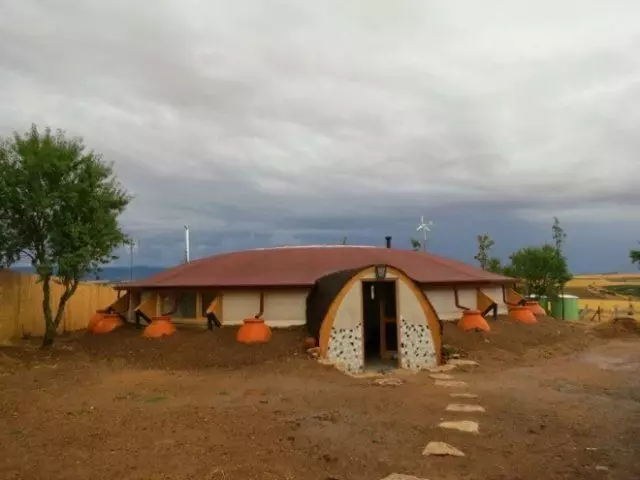 Entrance to the house-garden