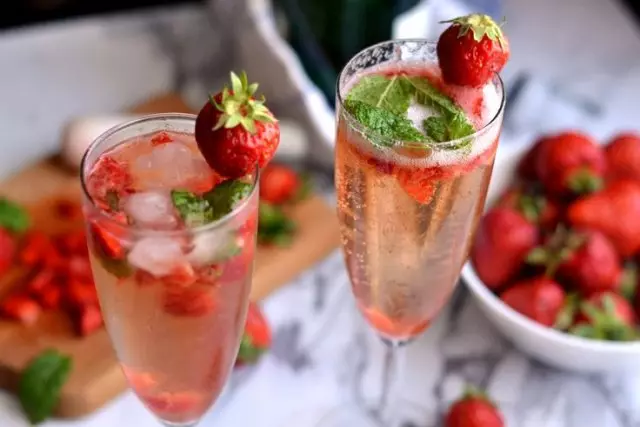 Berry champagne.