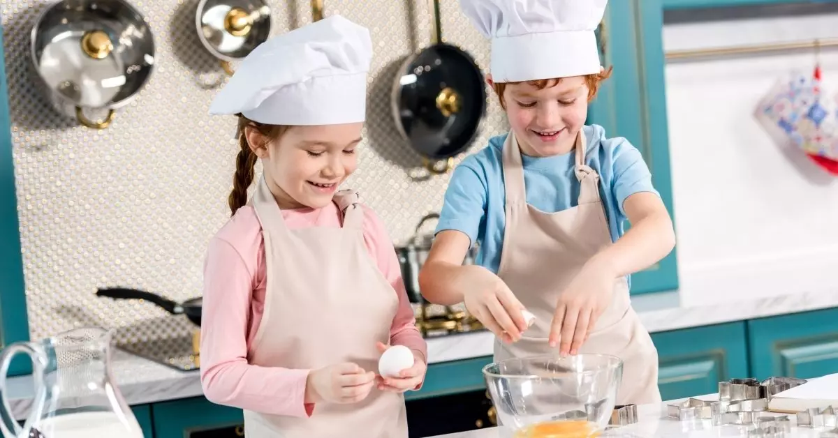 Seulement pour les enfants! 15 plats à micro-ondes fraîches qui aimeront certainement l'enfant